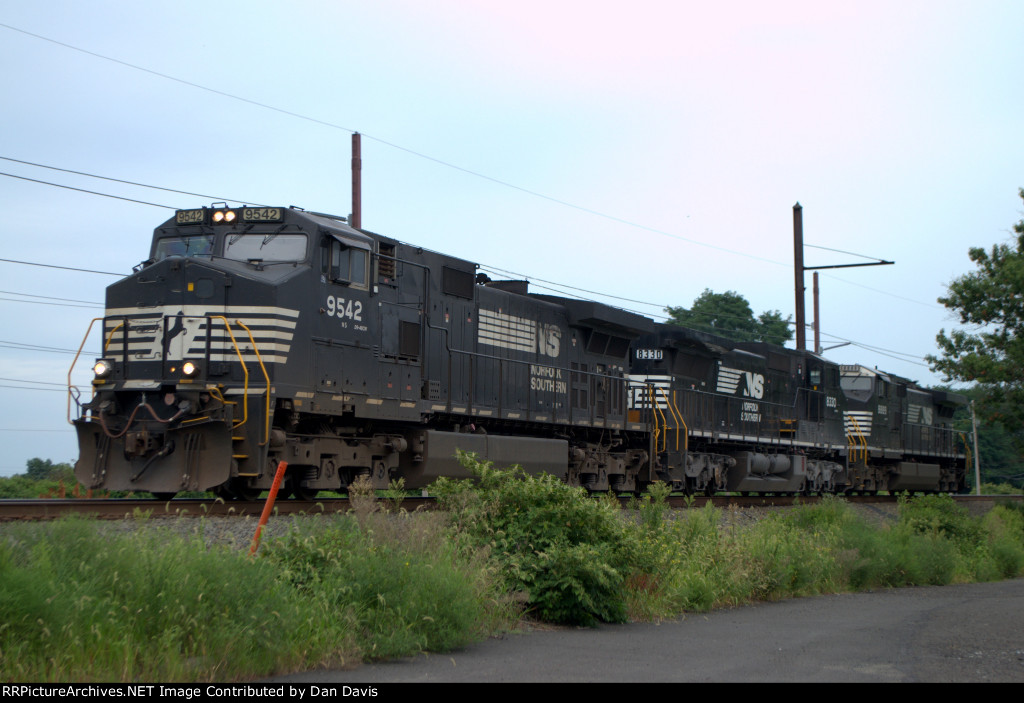 NS C40-9W 9542 leads 17G